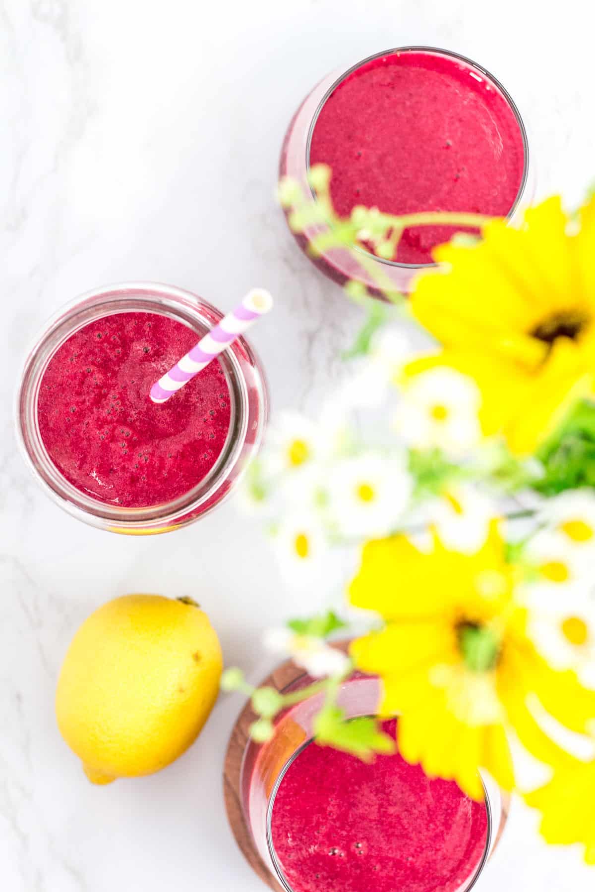 Easy Beetroot Smoothie (with Strawberry, Cherry & Banana)- My Eclectic ...